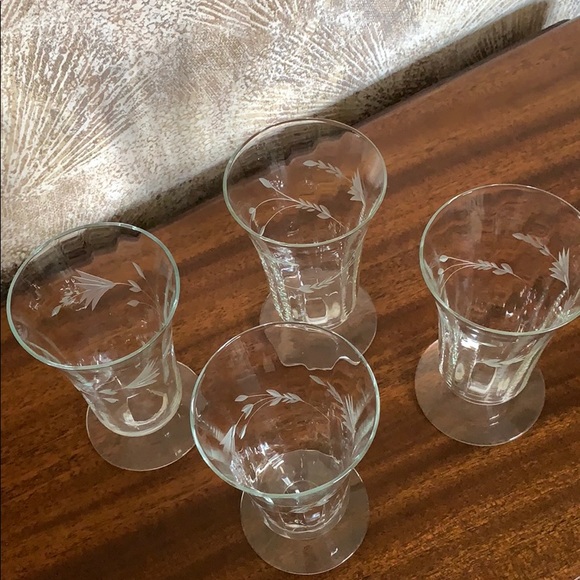 Vintage | Dining | Midcentury Etched Crystal Parfait Glasses | Poshmark